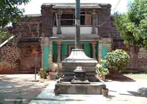 Sri Kumararama Bhimeswara Temple Information