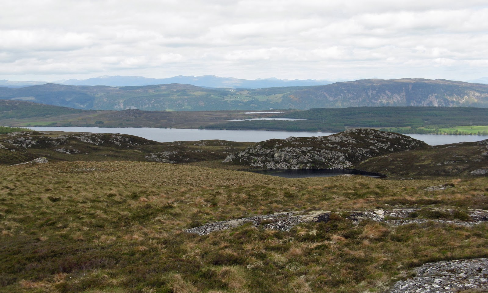 Neil's Hillwalking Exploits: The Loch Ruthven Marilyns