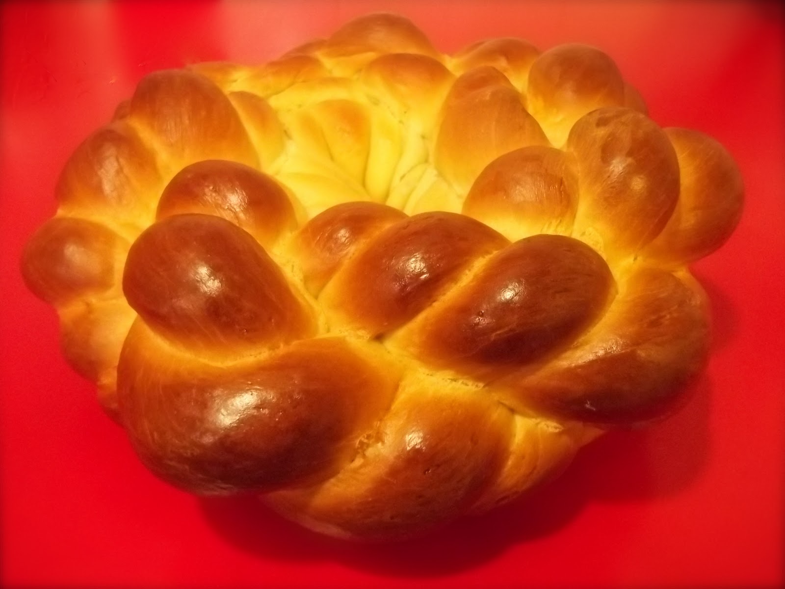Stealthy Mom: Kolachi (braided circle bread)