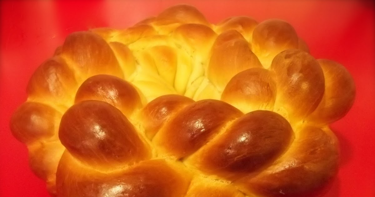 Stealthy Mom: Kolachi (braided circle bread)