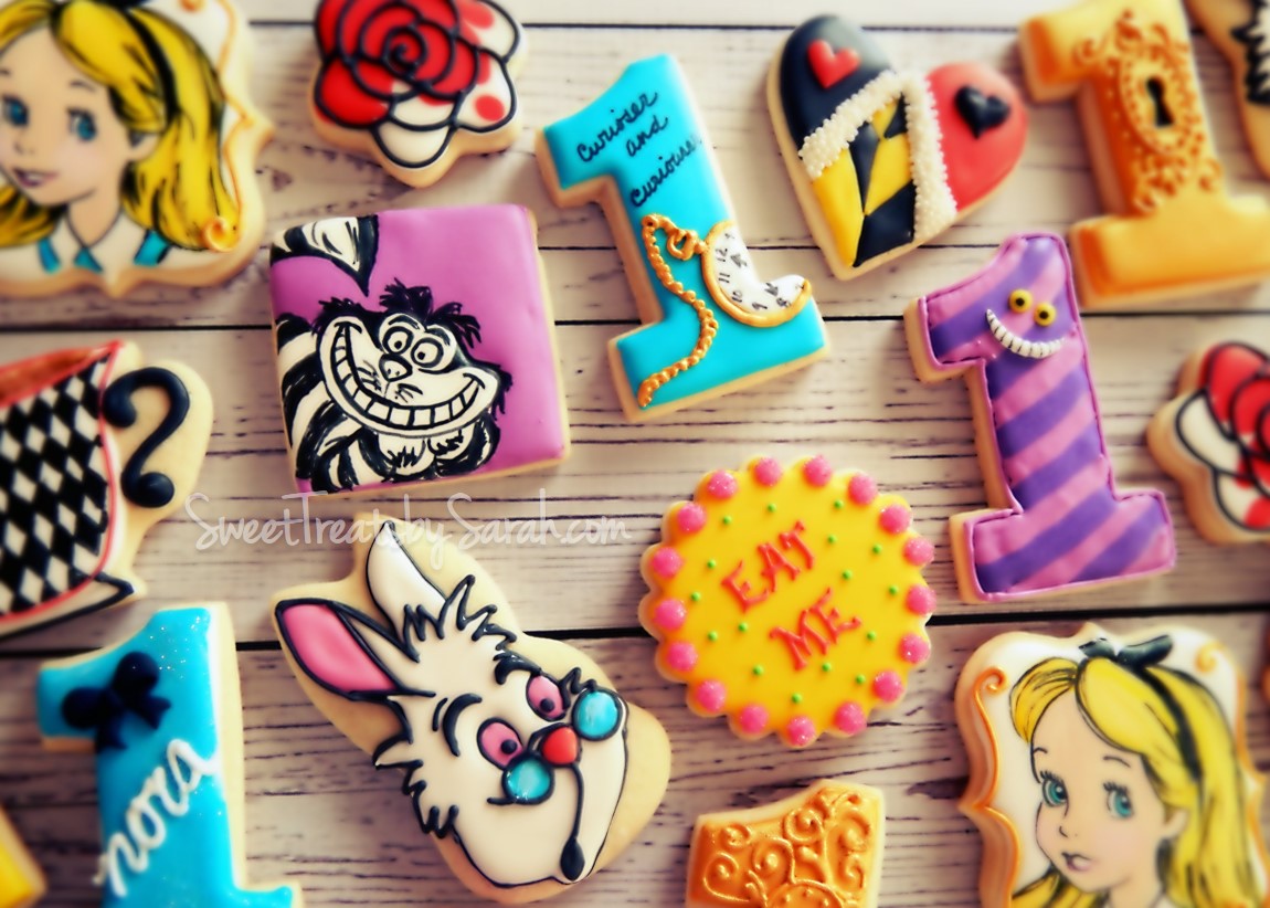 Sweet Treats by Sarah: Alice in "ONEderland" Cookies