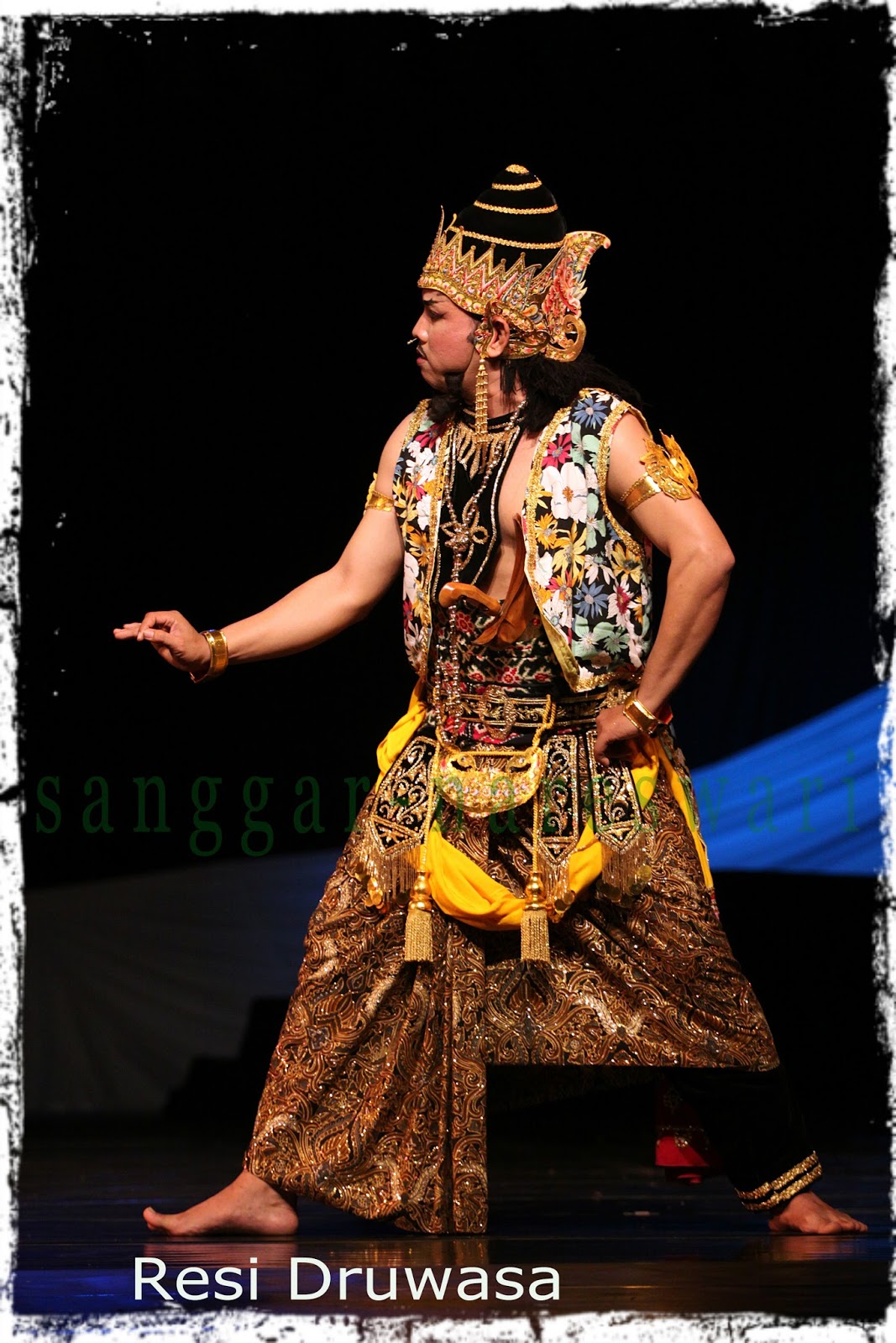 SANGGAR NARESWARI - GRIYA SEWA KOSTUM WAYANG ORANG DI SOLO : Kostum ...