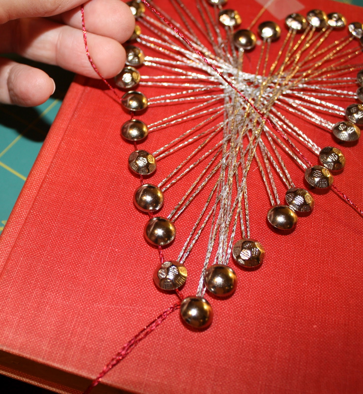 Heartstrings - a Love Day Book Tutorial!