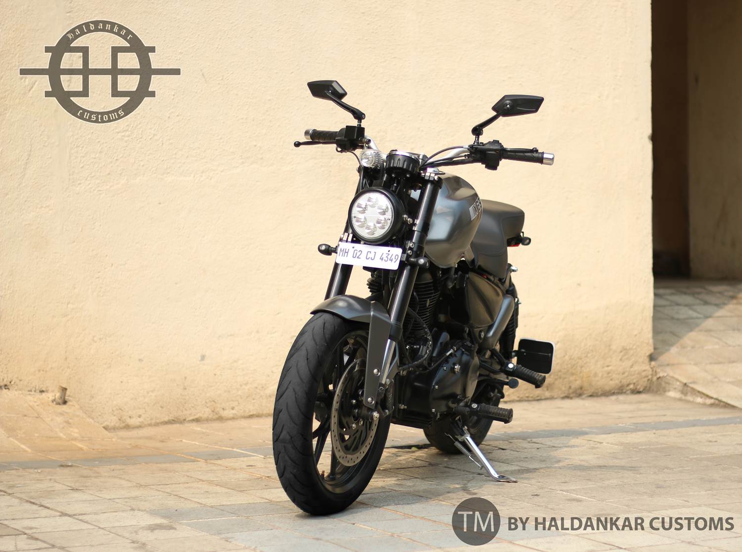 X350 Royal Enfield Thunderbird Street Custom by Haldankar Customs ...