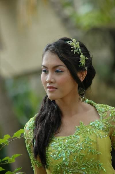 STAR HD PHOTOS: Indonesian Foto Cewek Idol Ivne Sexy