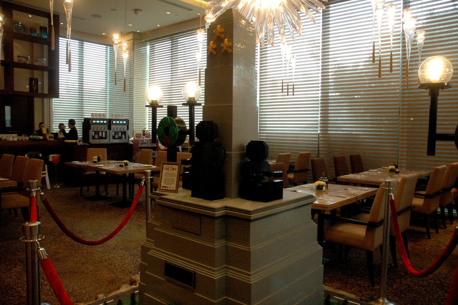 DUDE FOR FOOD: It's Definitely More Fun in Spectrum: The Awesome Sunday ...