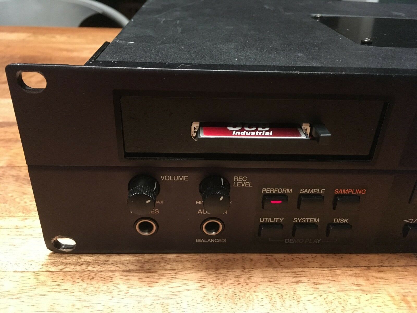 MATRIXSYNTH: Roland VP9000 V-Synth VariPhrase Sampler w/ 32MB RAM; CF ...