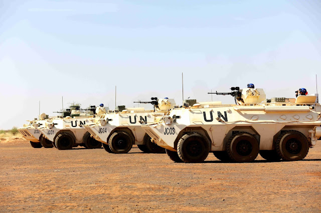 China Defense Blog: Photos of the day: PLA UN Peacekeepers at Mali live ...