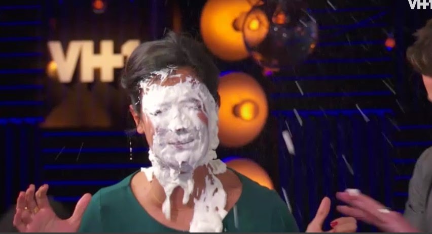 Messy Celebrity Polls: Sing lose then pie best one yet