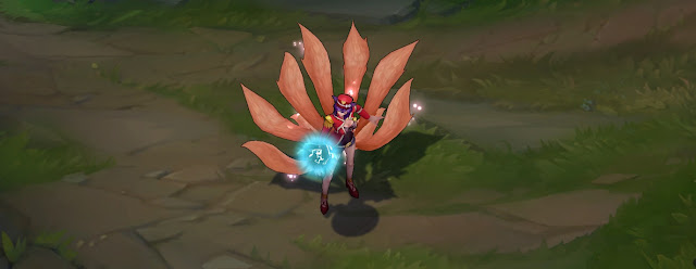 Popstar Ahri Splash Art