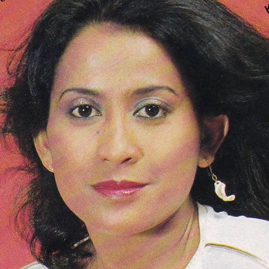 BIOGRAFI MUSIK & FILM INDONESIA: GRACE SIMON