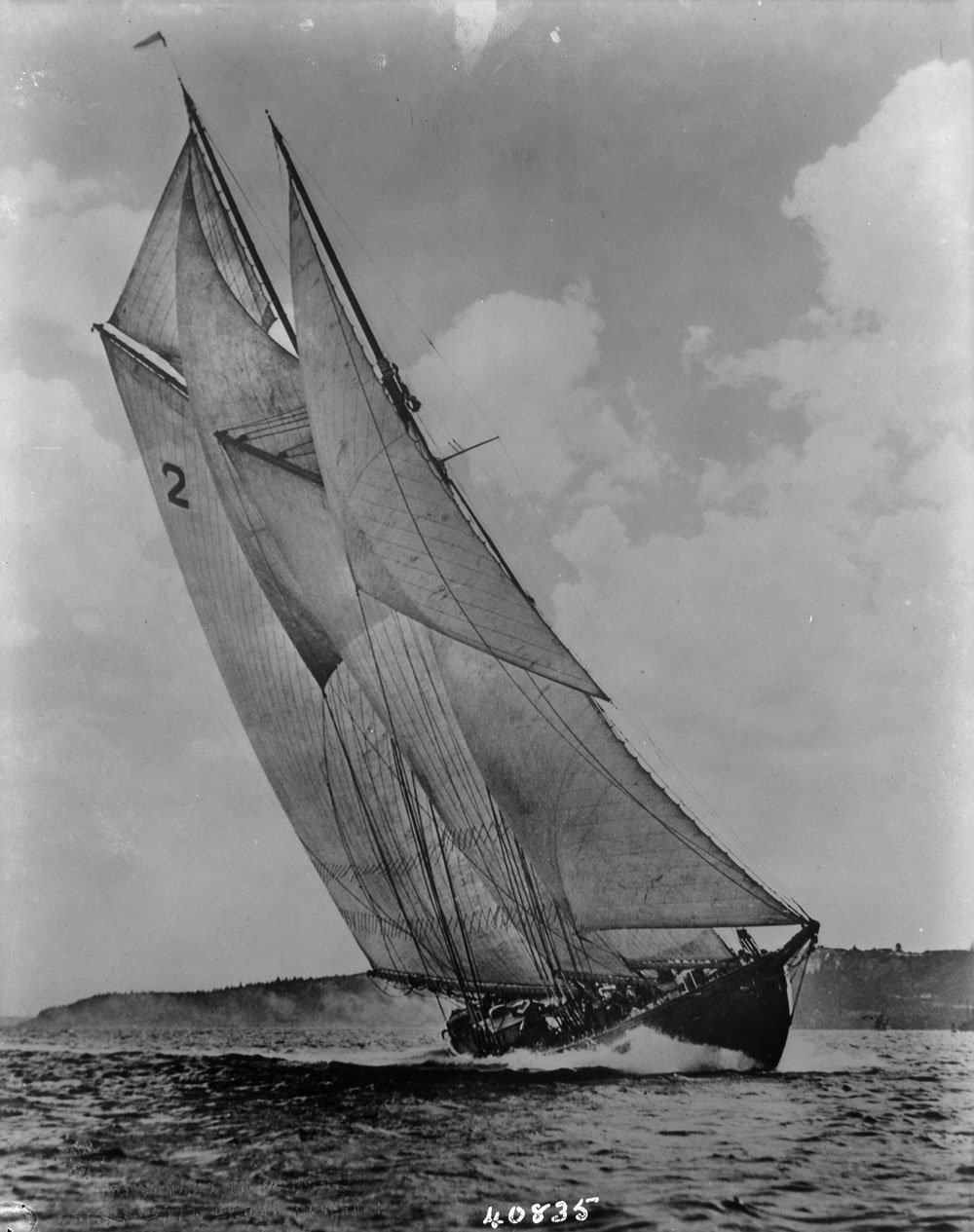 Classic Stamps and History: Canada schooner Bluenose