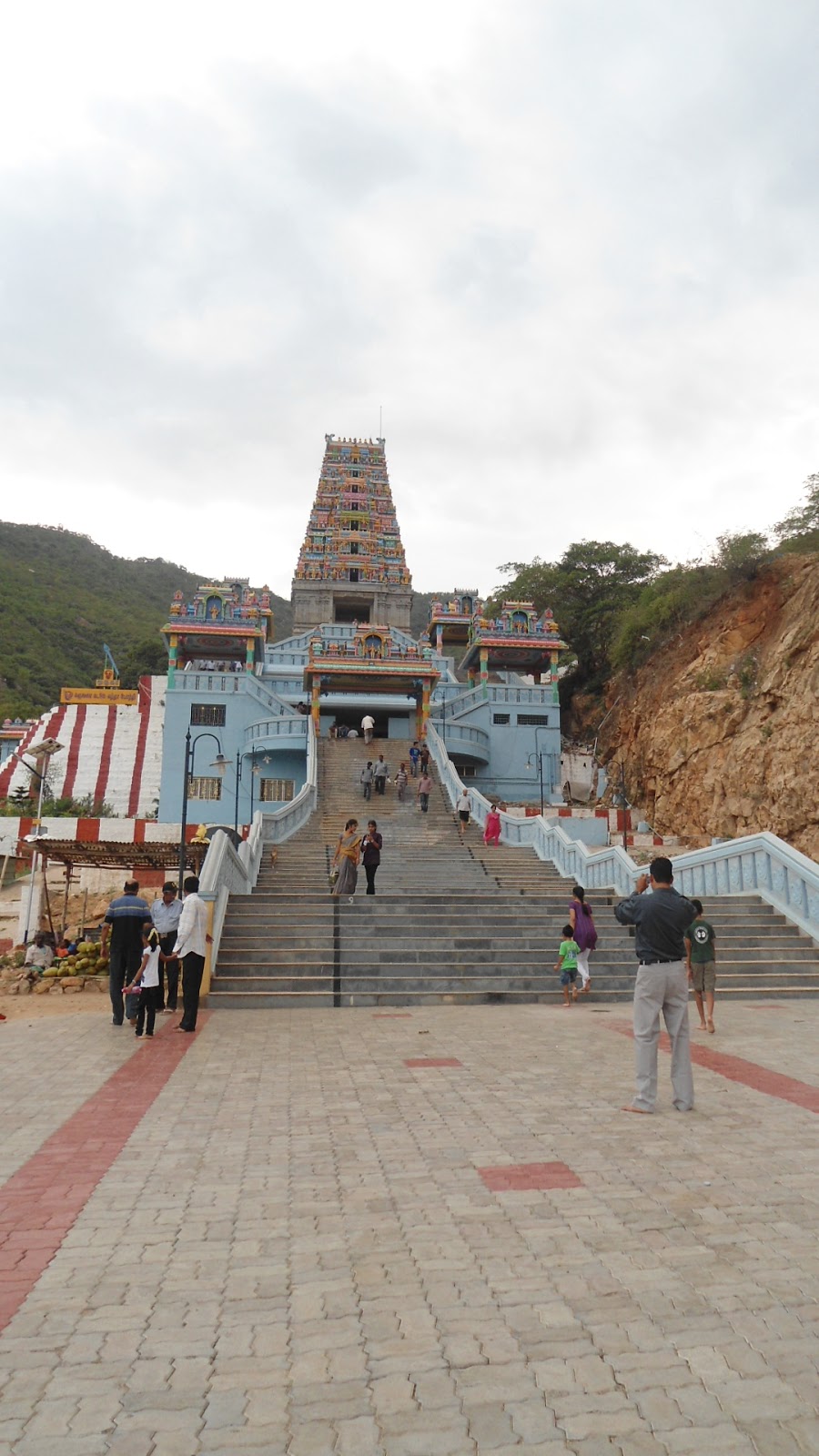 Hindu Spirit | Path to wisdom: Maruthamalai Muruga