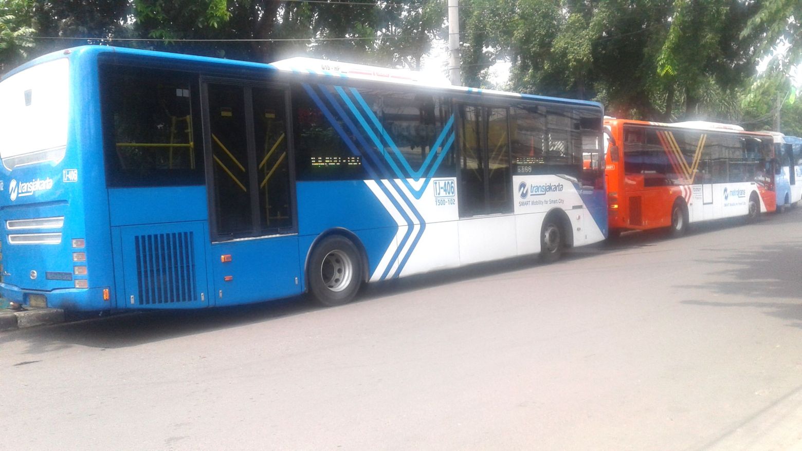 ~: TransJakarta Rute Blok M - Pondok Labu