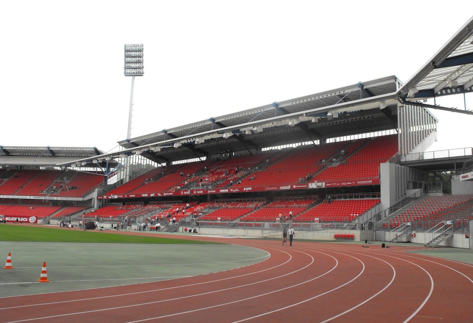 Nürnberginfo: Das Max-Morlock-Stadion