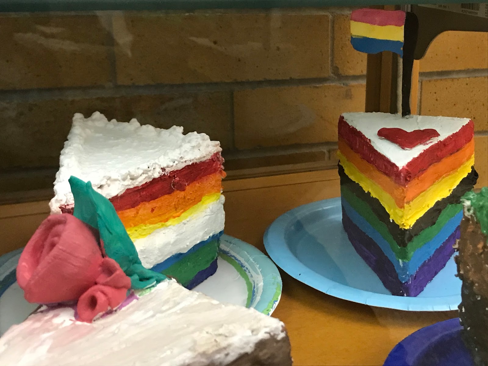 The Helpful Art Teacher: Food Art Sculptures: Innovative Dessert Designs