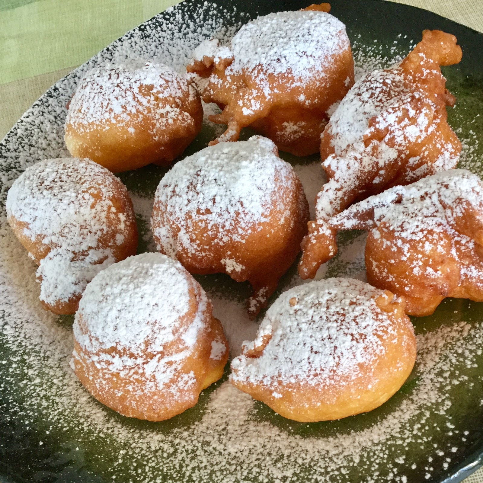 HOMEMADE SLOVENIAN FOOD : CARNIVAL SWEET MICE - SPOON DOUGHNUTS