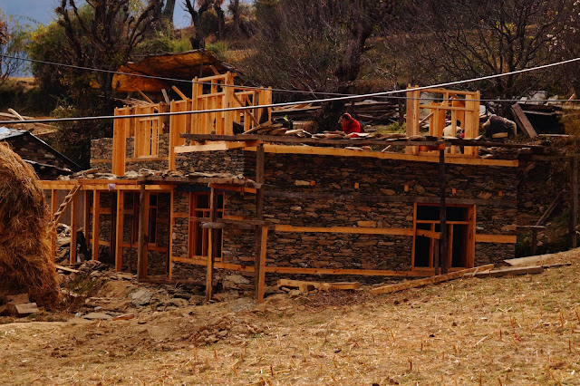 CULTURAL CARTOGRAPHIES OF MEDIA: SUBSISTENCE RELATIONSHIPS: COMMUNITIES ...