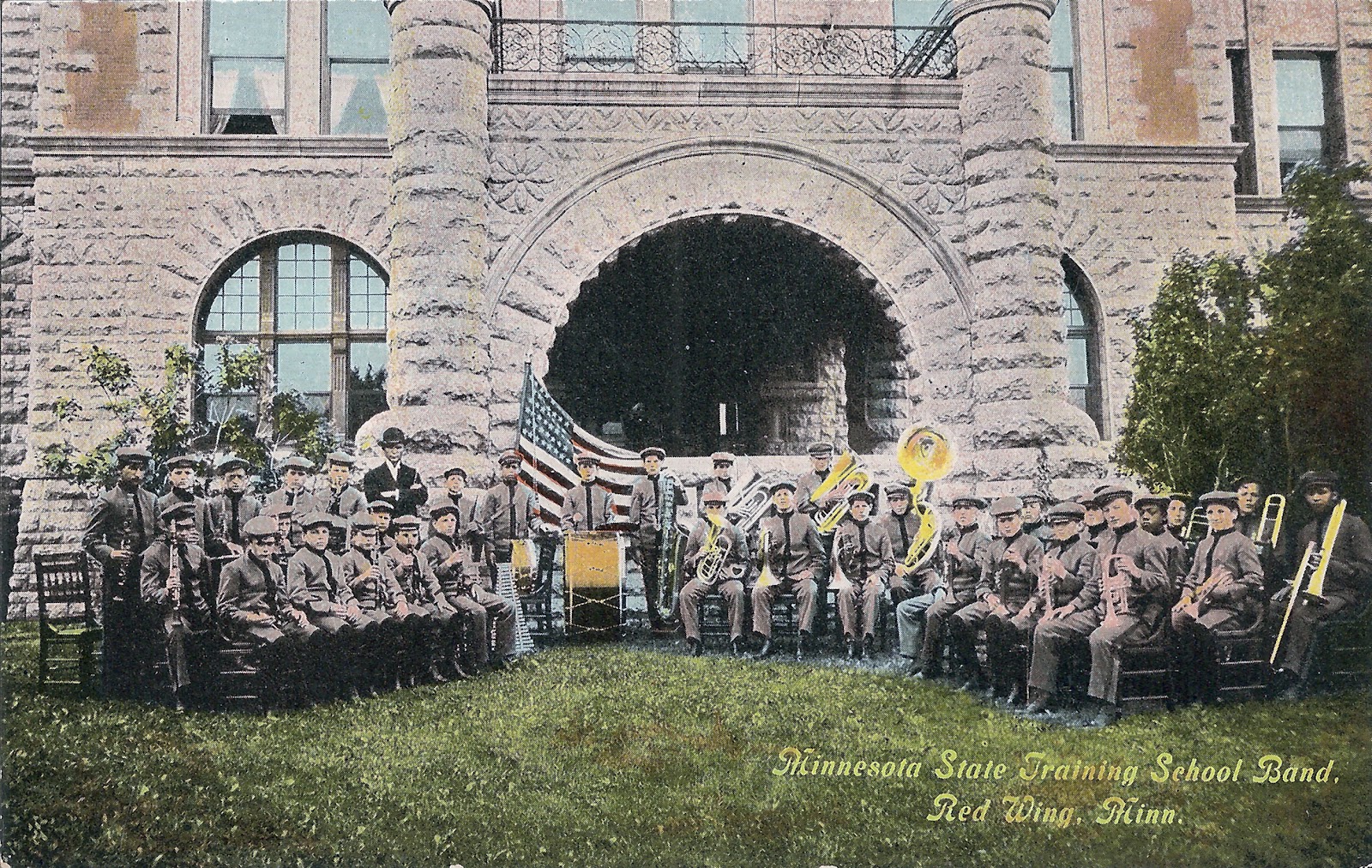 TempoSenzaTempo: The Red Wing Training School Band