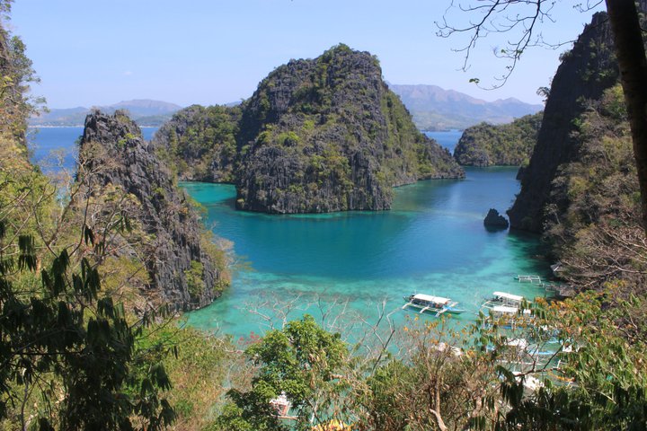 Travelbee: PALAWAN the Philippines' last frontier.