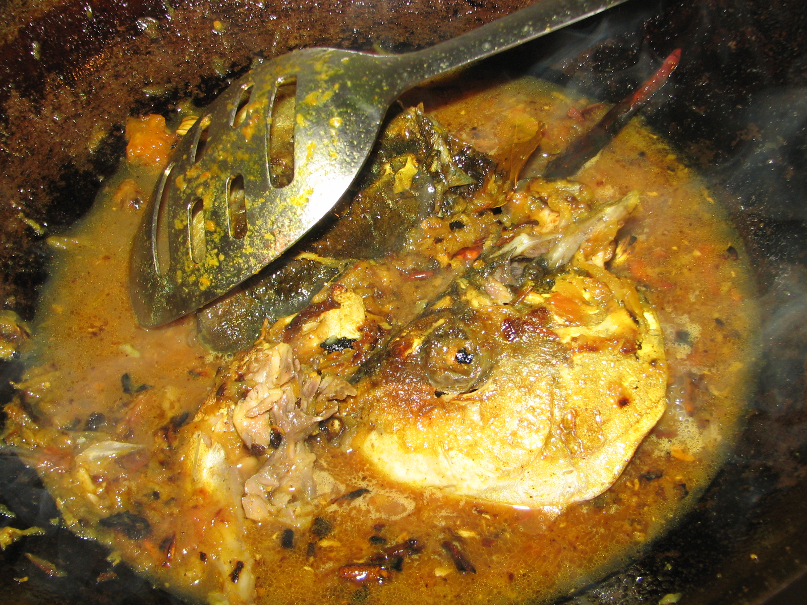foodsonline: Fried Fish Head In curry
