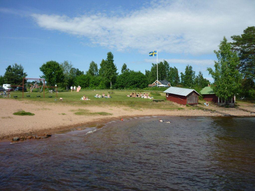 newhousenotebook: Midsummer in Dalarna, Sweden
