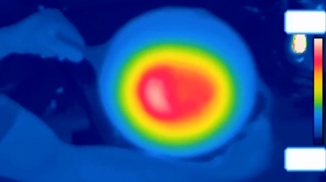 Cast Iron Pan with an Infrared Camera - InvertedKB