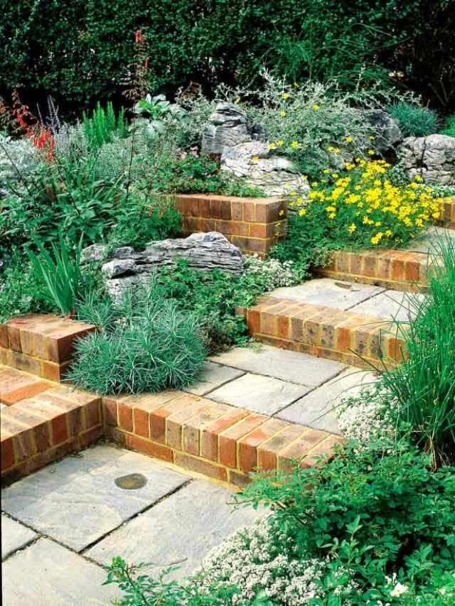 How to build a garden stairs design as a decorative element?