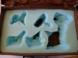 Pieces by Polly: How to Make Newt Scamander's Magical Case