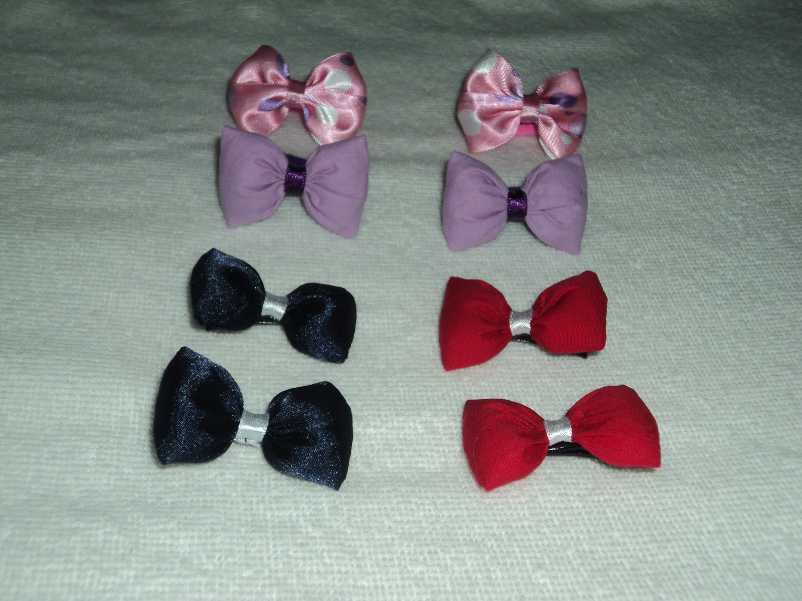 TUDO EM ACESSÓRIOS INFANTIS E BIJUTERIAS: KIT DE BROXE COM LAÇO DE TECIDO