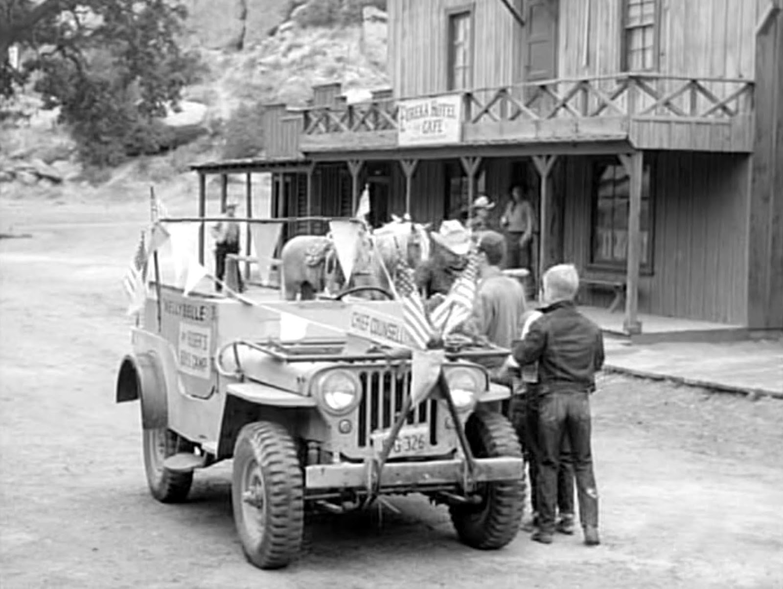 Iverson Movie Ranch: Filming "The Roy Rogers Show" on Roy and Dale's ...