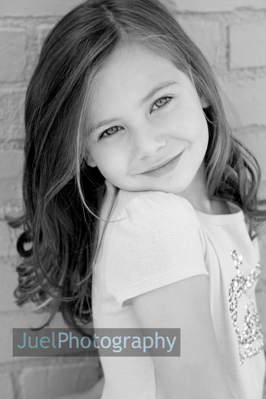 .: Karaline (CHILD MODEL CONTEST WINNER)