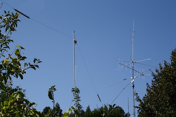 Página do Radioamador CT1BAT: Antena VHF/UHF folded colinear aerial ...