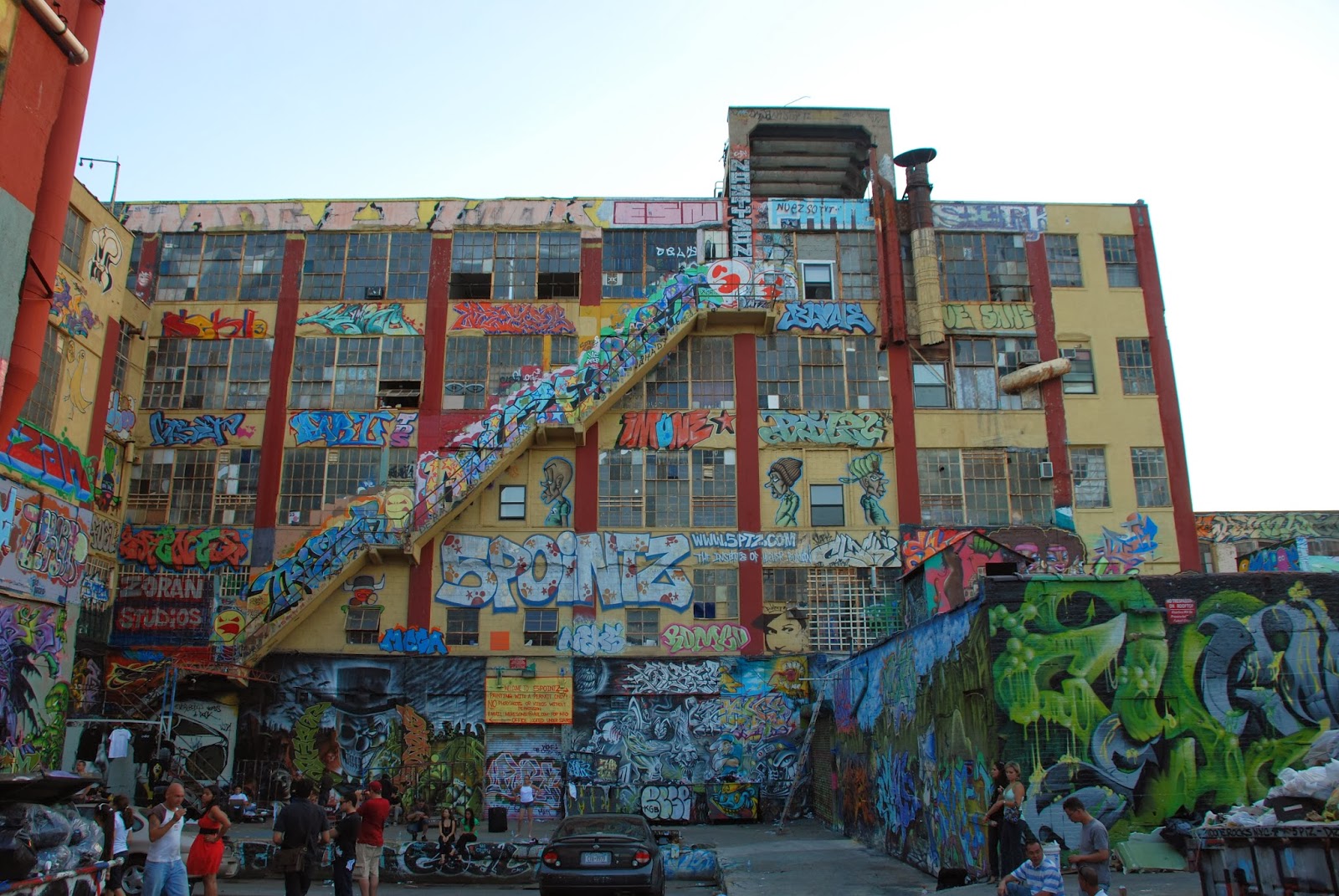 Counterlight's Peculiars: The End of 5 Pointz