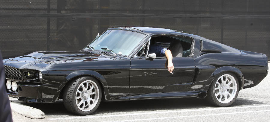 Q8 MUSTANG: Celebrity Mustang Owners ::: مشاهير يمتلكون الموستنج