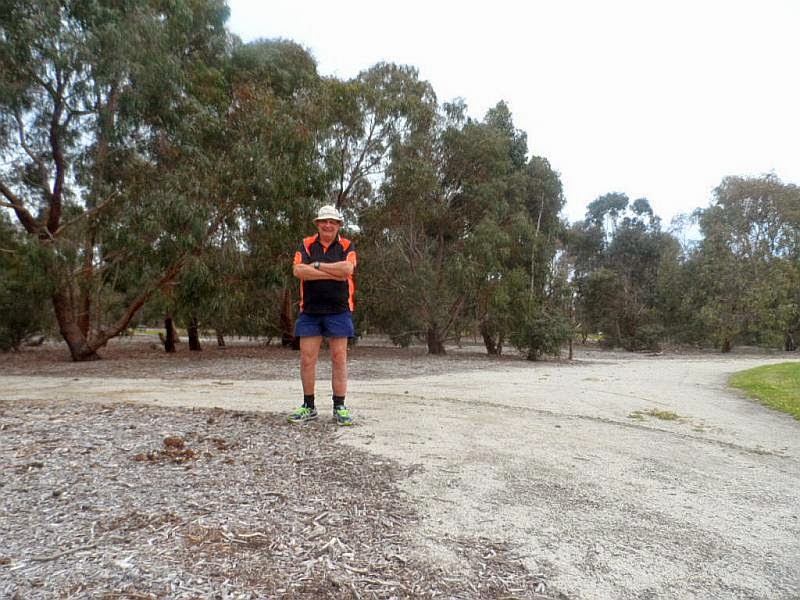 TRACKS, TRAILS AND COASTS NEAR MELBOURNE : Tatterson Park - Keysborough