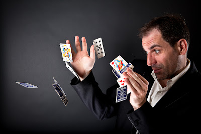 NeuroDojo: Are magicians master mimes?