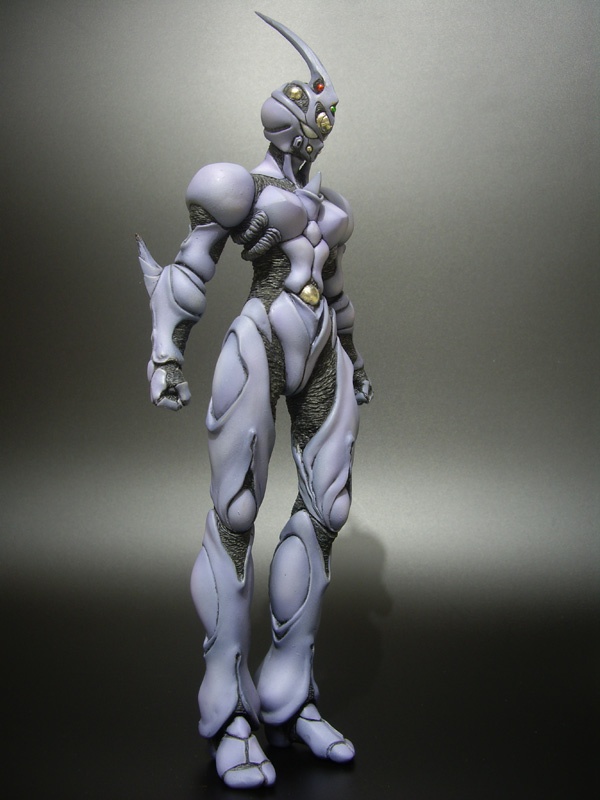 GUYVER II (FEMALE)強殖裝甲加爾巴 II (女性版)