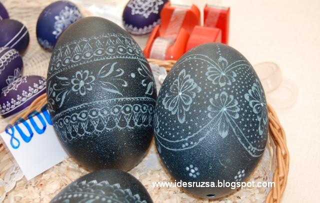 Ídes Rúzsám: Piros tojás, fekete tojás, hímes tojás