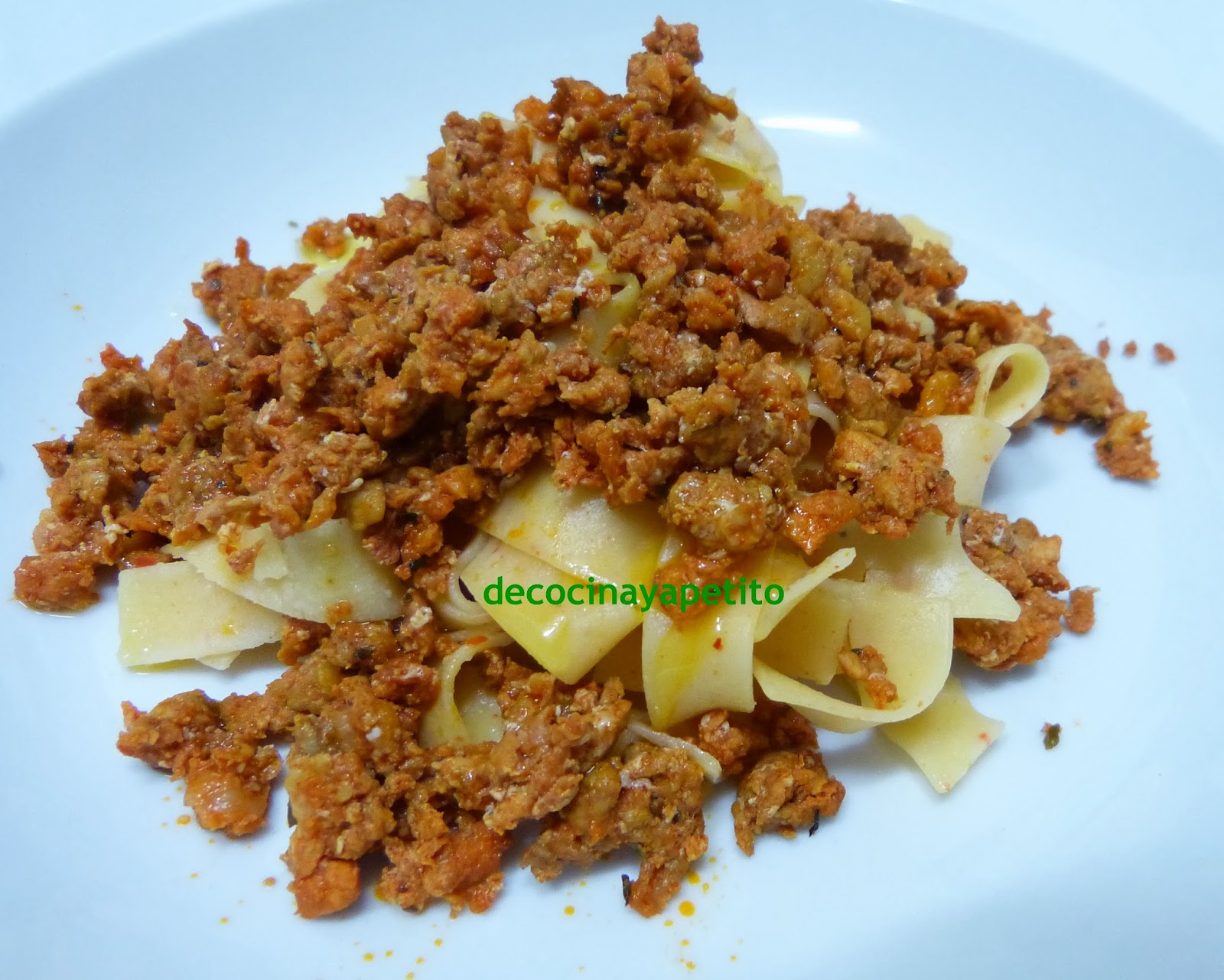 Cocinando con Vicky, recetas de cocina: PICADILLO DE AVILA CON TAGLIATELLE