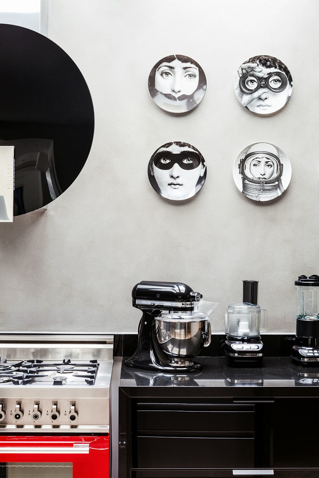 loveisspeed.......: Located in the city of Sao Paulo, this 600m2 house ...