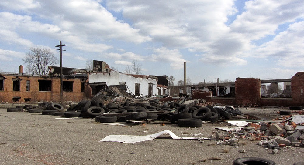 nailhed: Detroit's "Carbon Footprint"