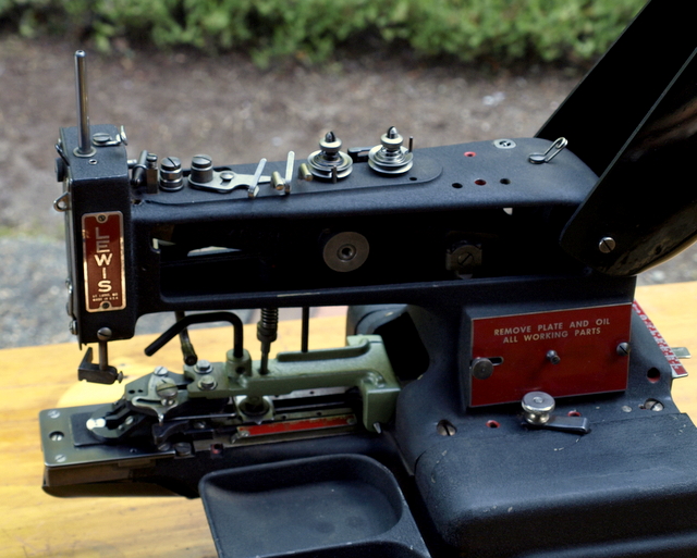 Tight Acres: Lewis 200-1 Button Sewing Machine