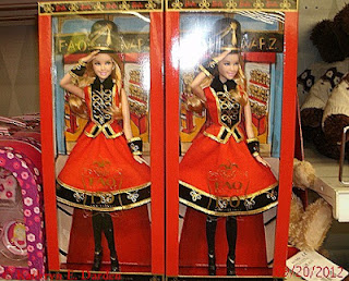 A salute to the FAO Schwarz 150th Anniversary Barbie Soldier Doll ...