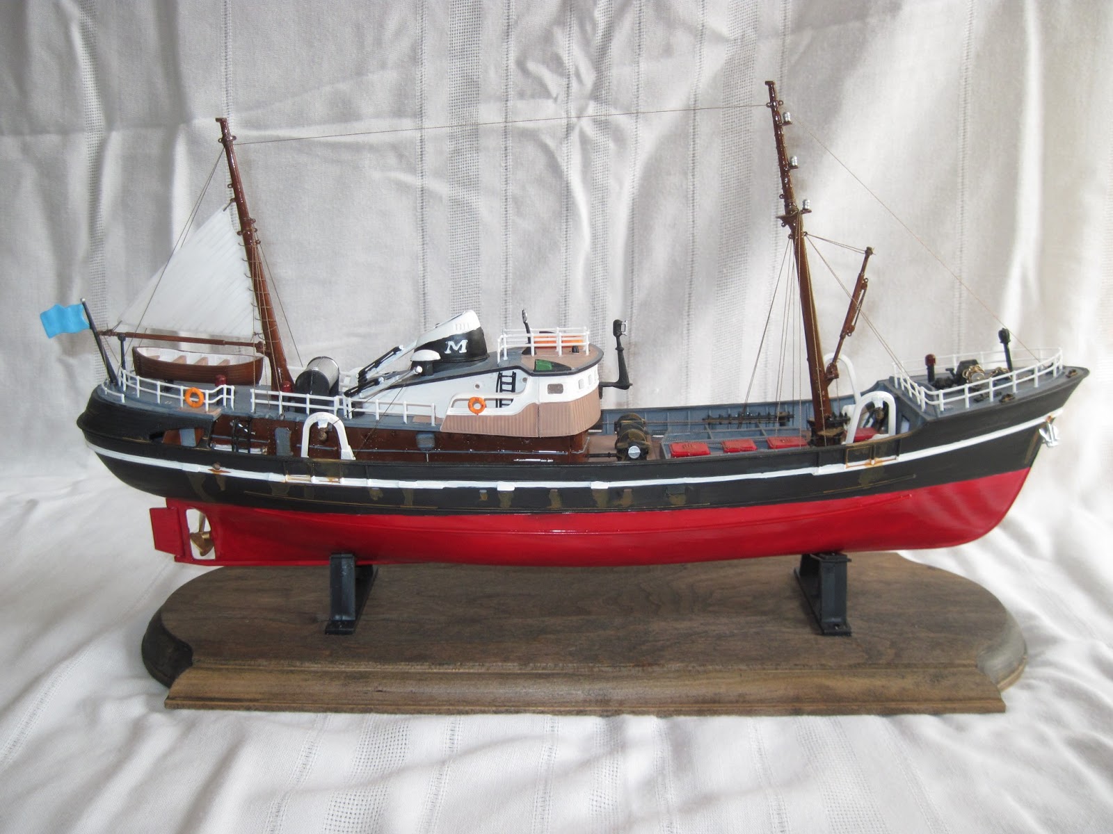 Scale Models by Josh Smith: North Atlantic Fishing Trawler