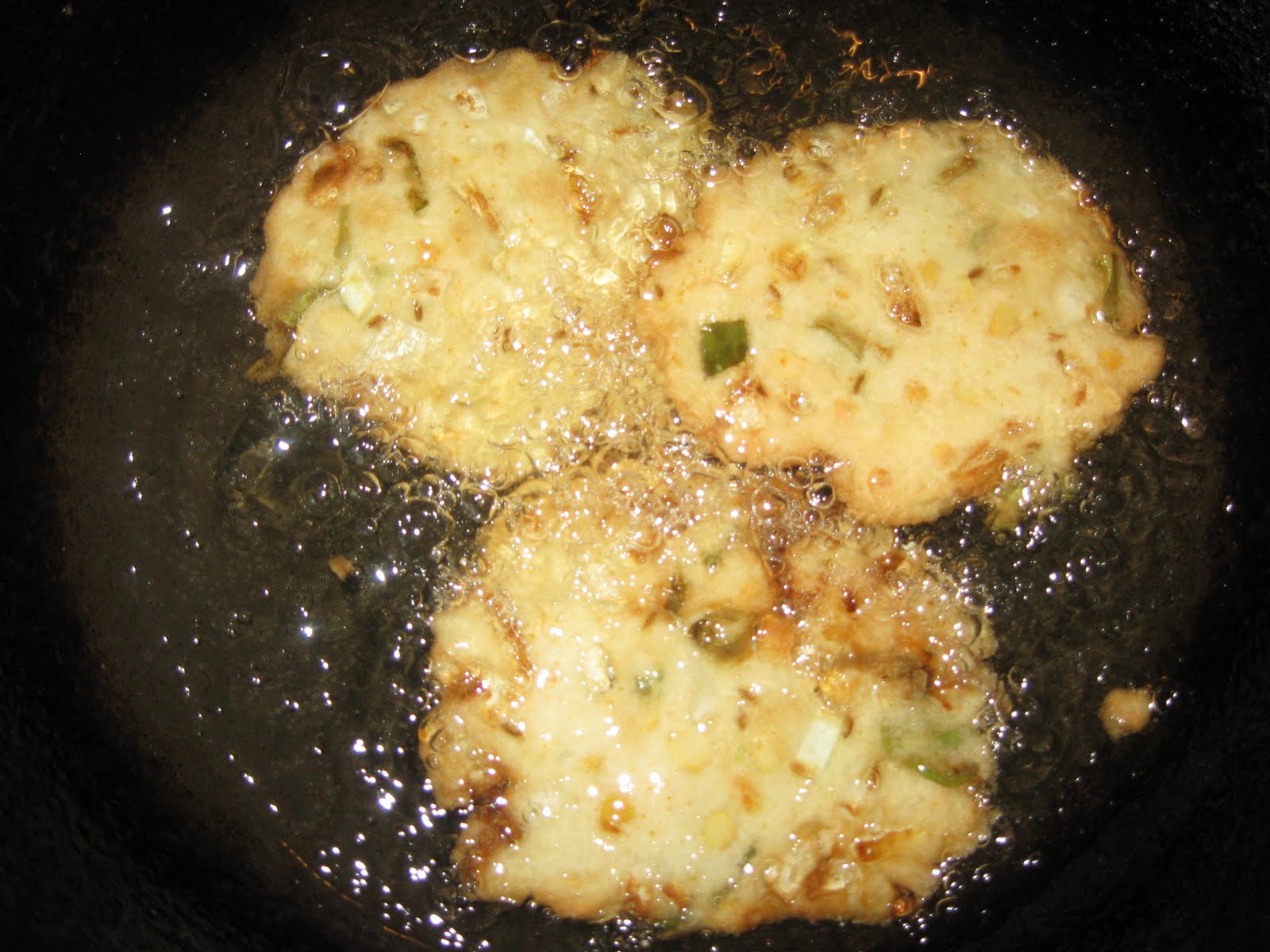 The Tryout Cook: Tapala Chekkalu/Biyapu Chekalu