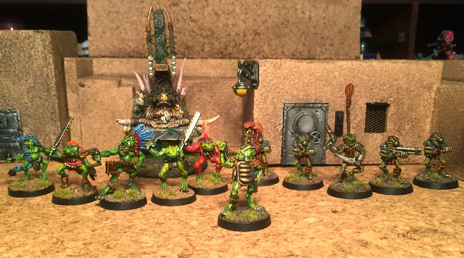 Another Space Slann warband... | Oldhammer Forum