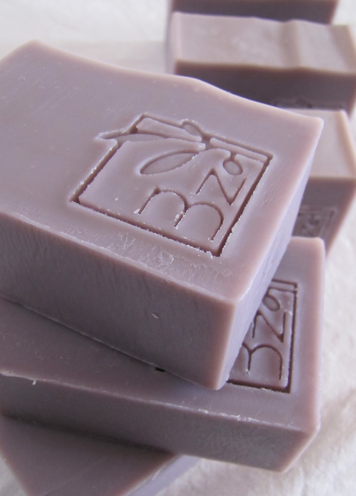 Naturalmente Mediterraneo: Soaps / Jabones