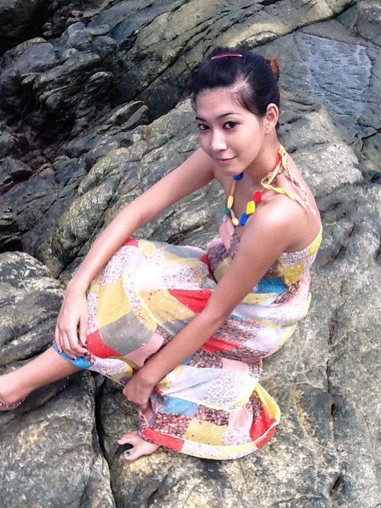 Dote Kyi Mg: Hot Girl Name Thet Su Zin