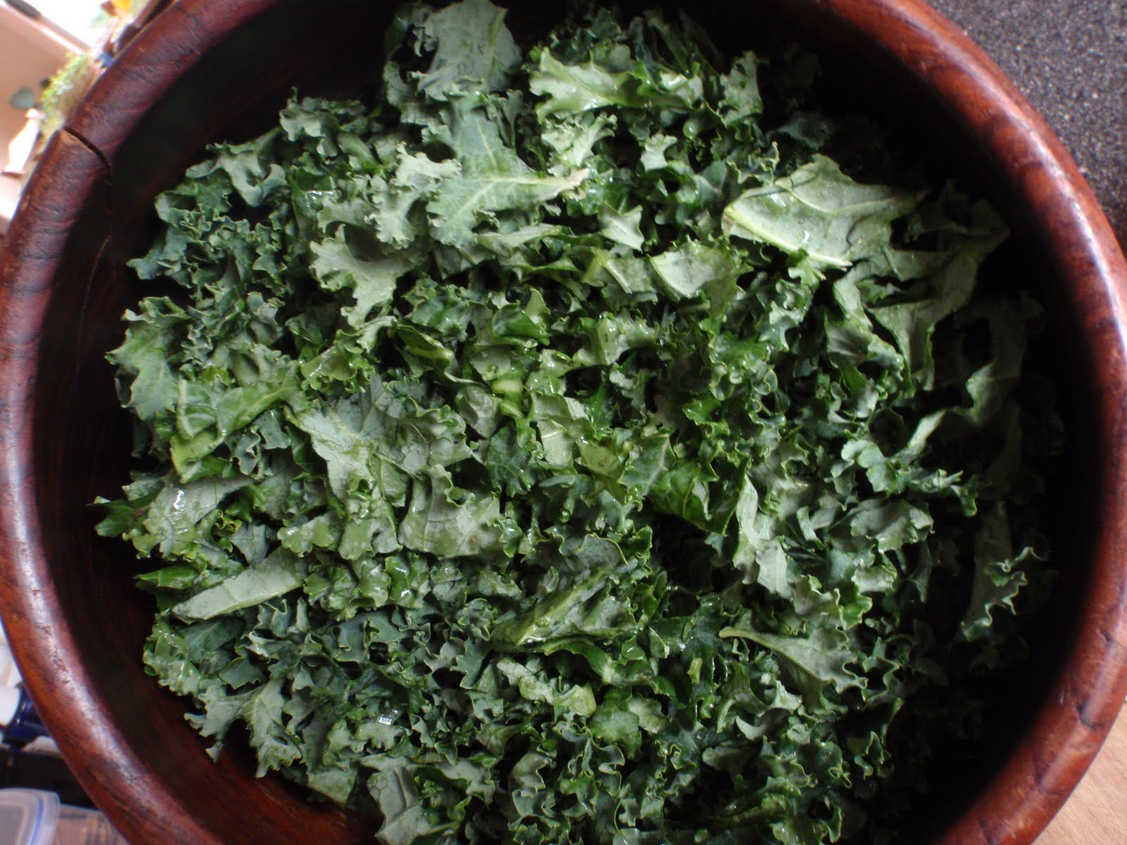 Raw Harmony: My favourite raw Kale Salad